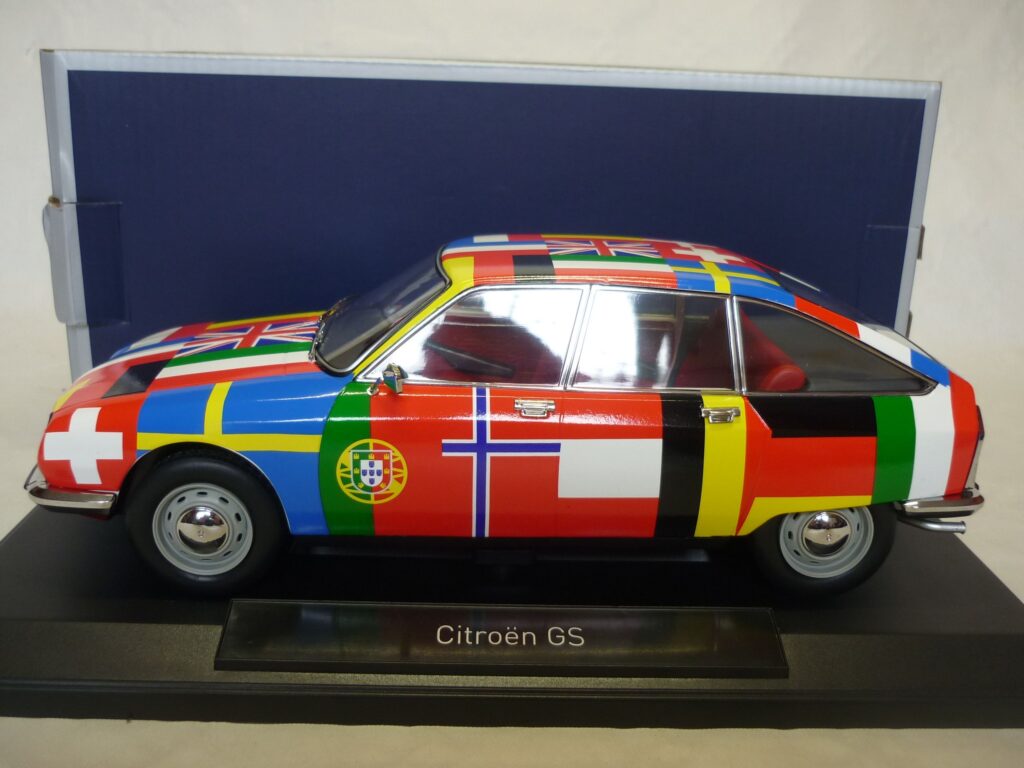 Citroën GS drapeaux 1972 1/18° Norev – Les Miniatures