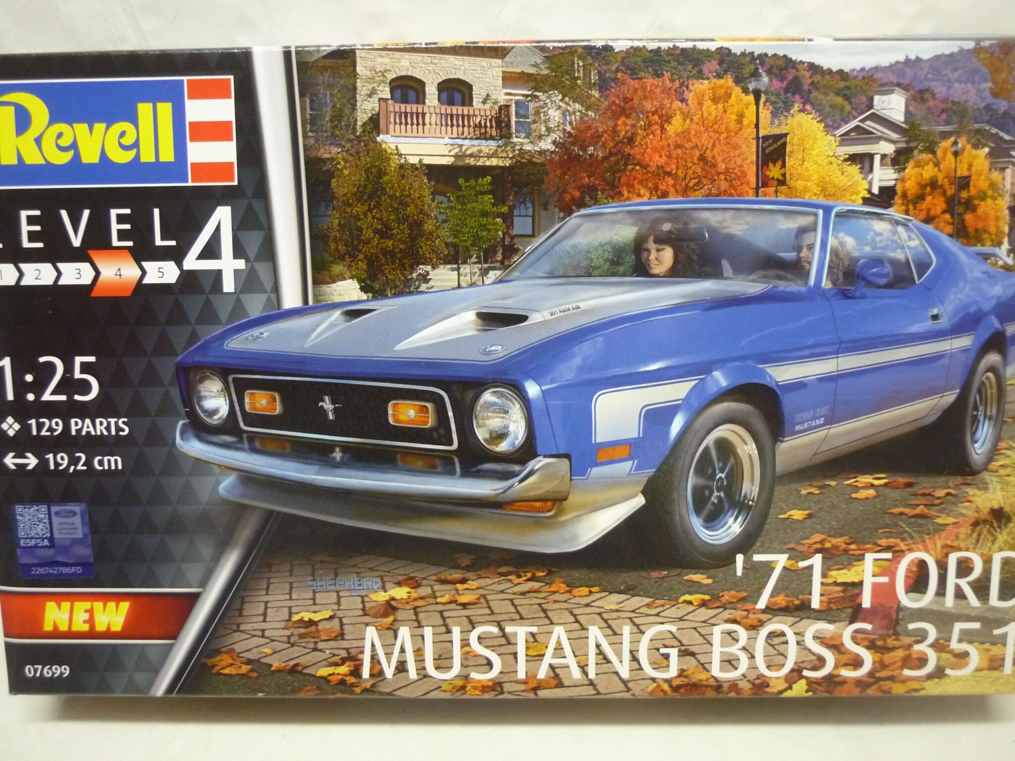 Maquette Ford Mustang boss 351 1971 Revell 1/25 – Les Miniatures